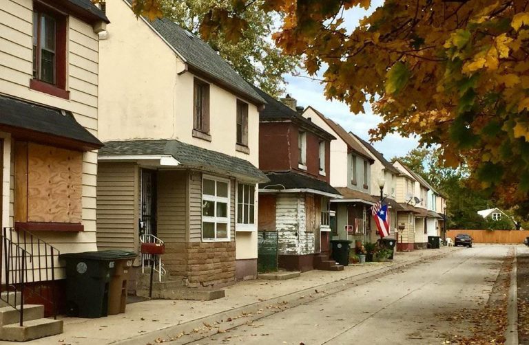 Happy anniversary, Marktown: 100th year surviving - Medill Reports Chicago