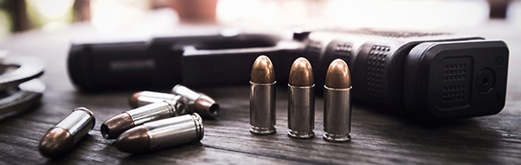 Ten Chicago area stores sold 3,389 guns tied to Chicago crimes | Medill ...
