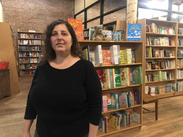 After-words bookstore owner shares how she got started - Medill Reports ...